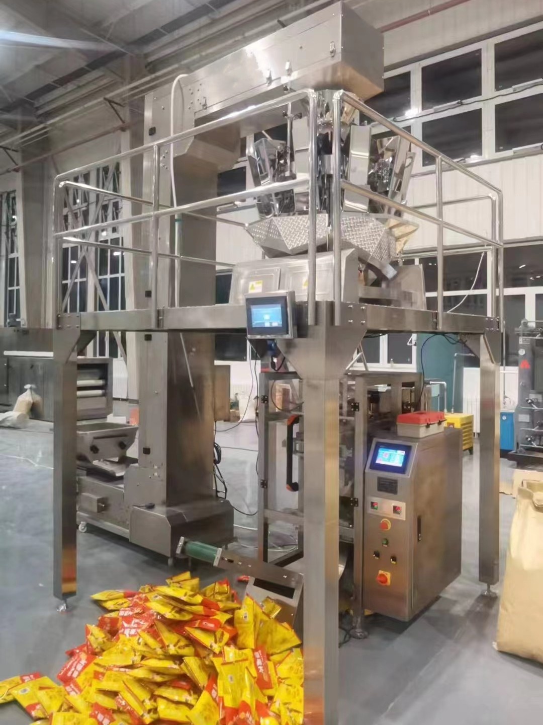 stainless steel viscous sticky powder lifting weighing packing machine